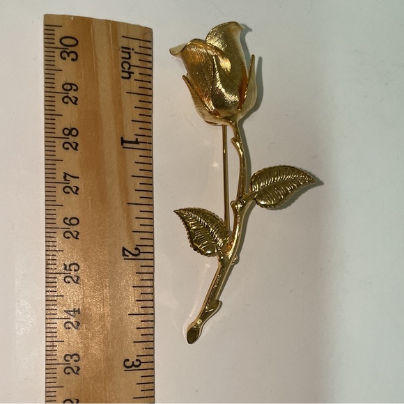 Jewelry | Vintage Large Gold Flower Rose Pin Brooch | Poshmark